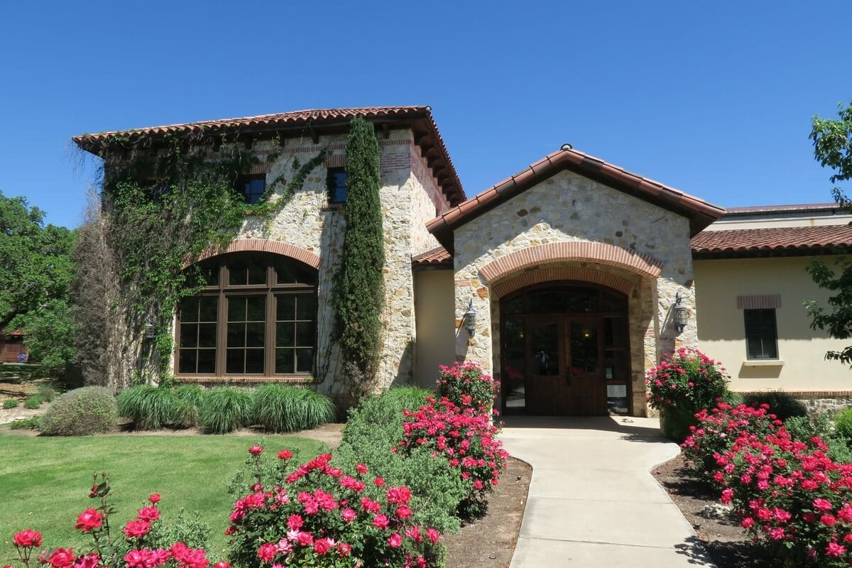 Duchman Family Winery Announces New Distribution Partnership with ...